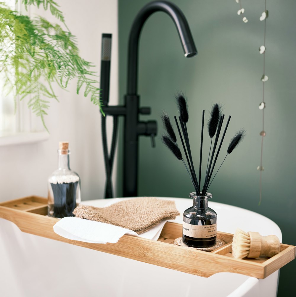 CAHM Cocoa Butter & Vanilla Reed Diffuser - Black | Rackhams