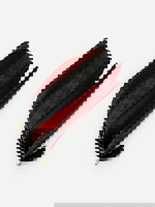 Sprayground Kids Spritz Toiletry Bag in Black | Rackhams