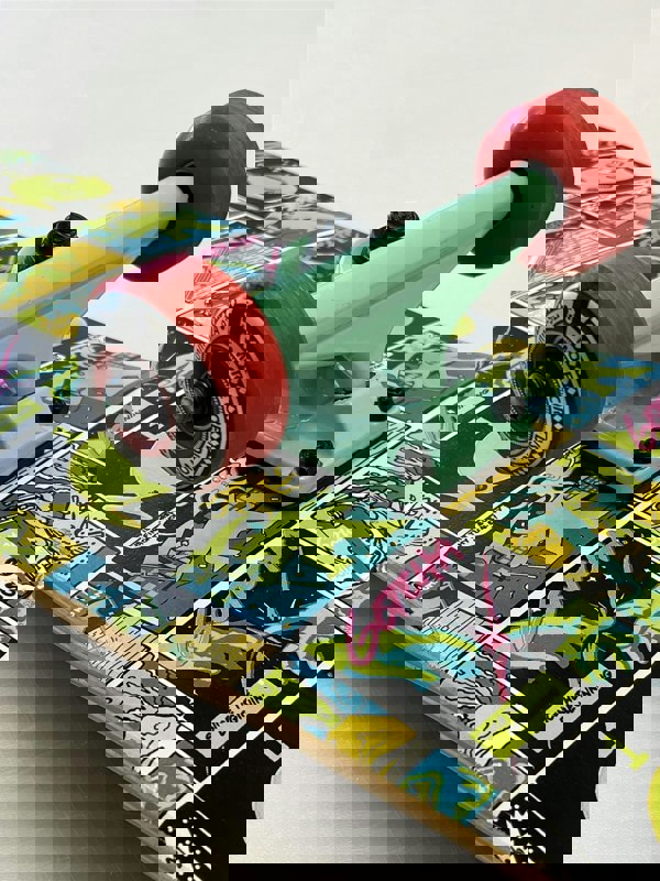 Gotcha Skateboard Gotcha Close Call Skateboard 31 Inch | Rackhams