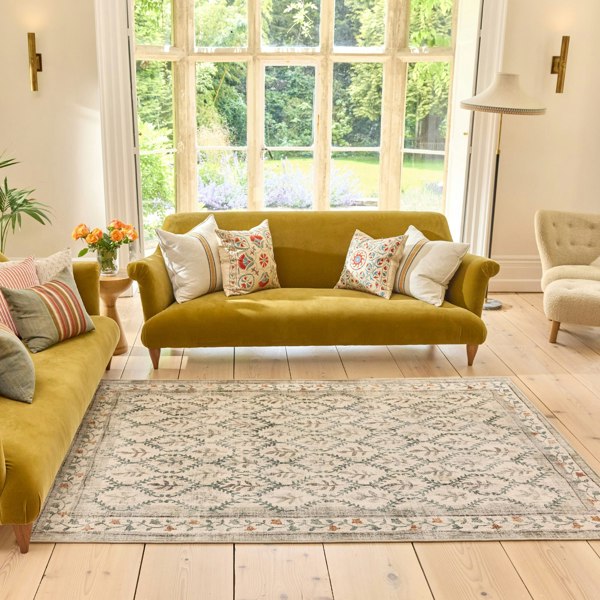 Hug Rug Eco-Washable English Garden | Rackhams