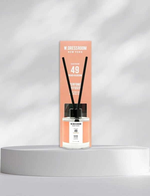 Lattafa Yara Moi (Yara White) Perfume 100ml EDP by | Rackhams