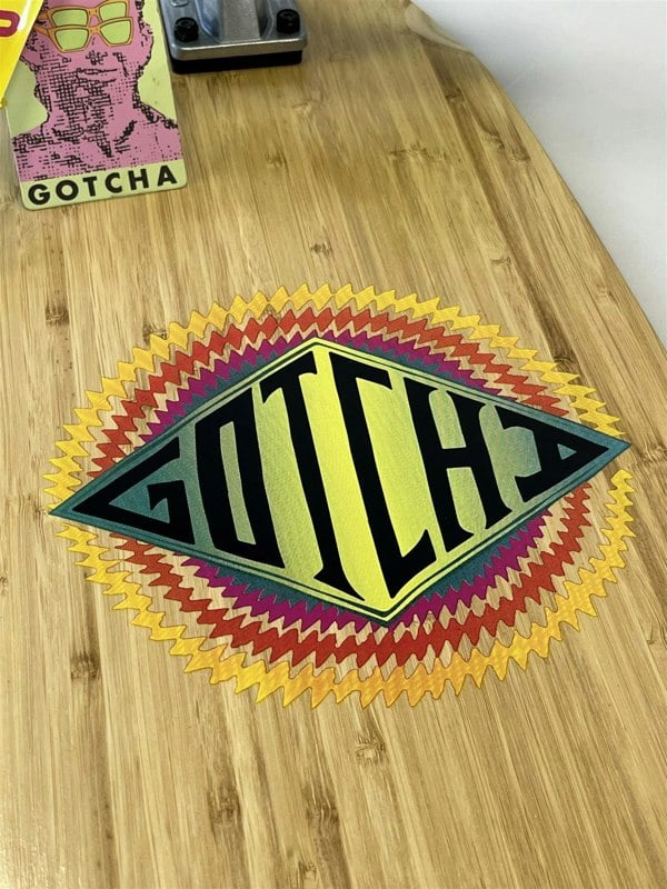 Gotcha Skateboard Gotcha Monopatin Sunburst Surfer | Rackhams